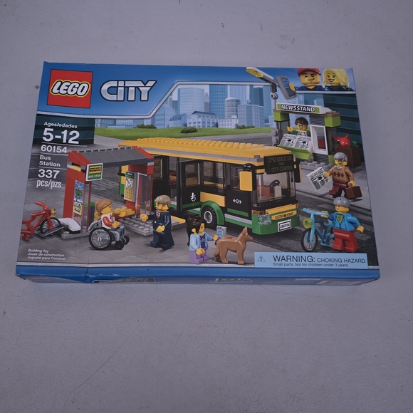 Lego | Toys | Lego City Bus Station Set Green Yellow Black | Poshmark